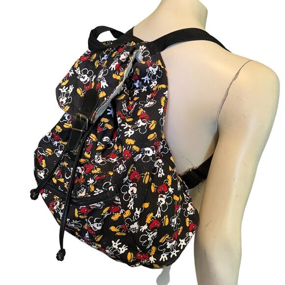 Disney | Bags | Vtg 9s Disney Mickey Co Classic Mickey Mouse Bucket Bag ...